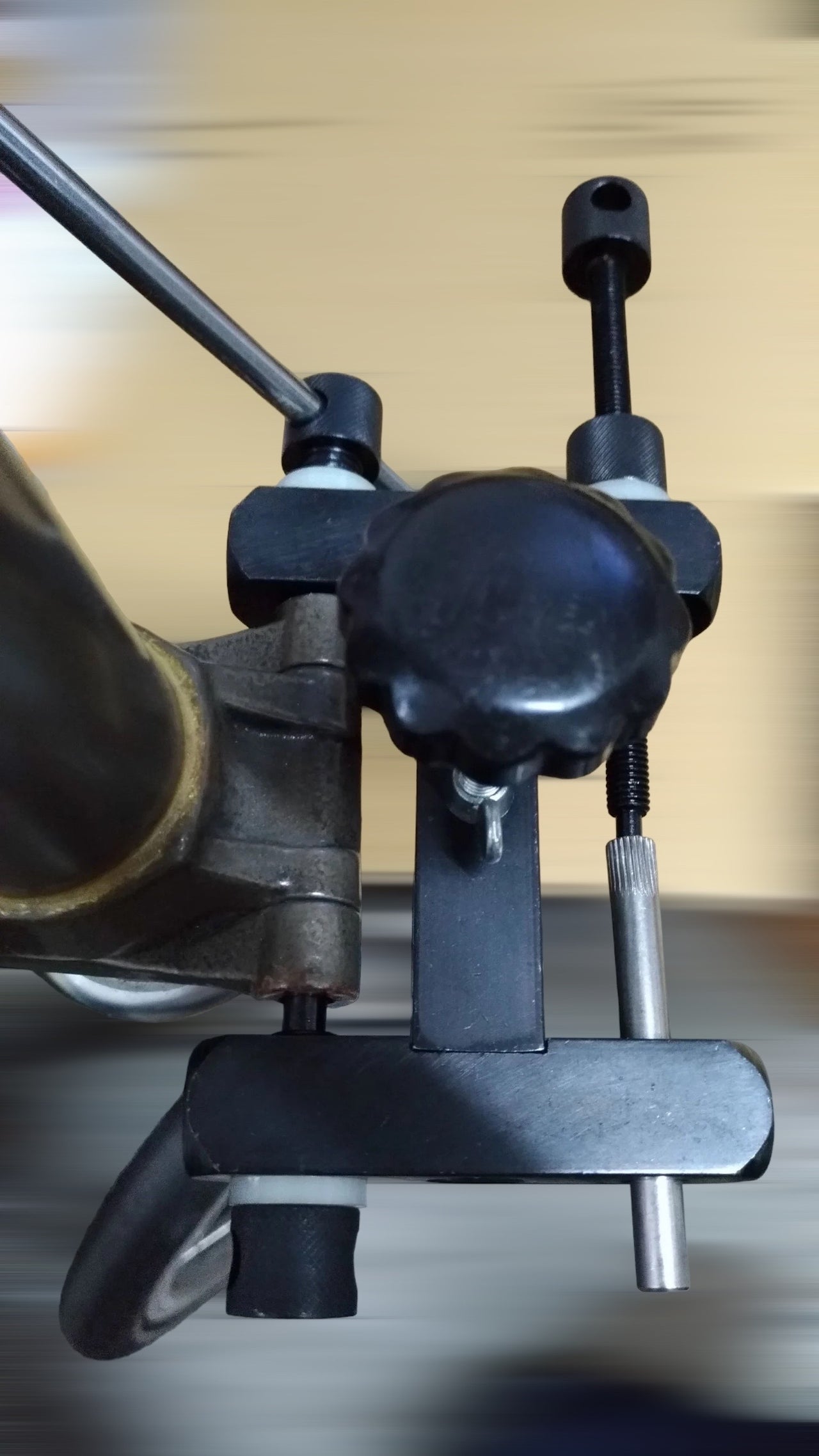 Fantastic4 Tools for Brompton Bicycle Frame/Stem Hinge Spindle Assembl ...